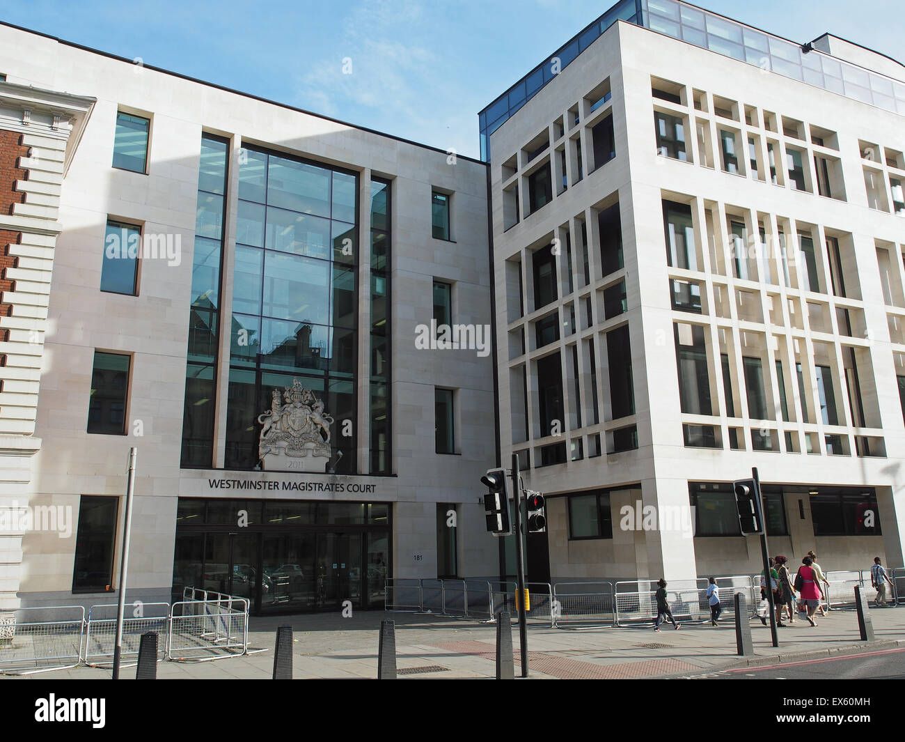 Westminster magistrate courts -Fotos und -Bildmaterial in hoher ...