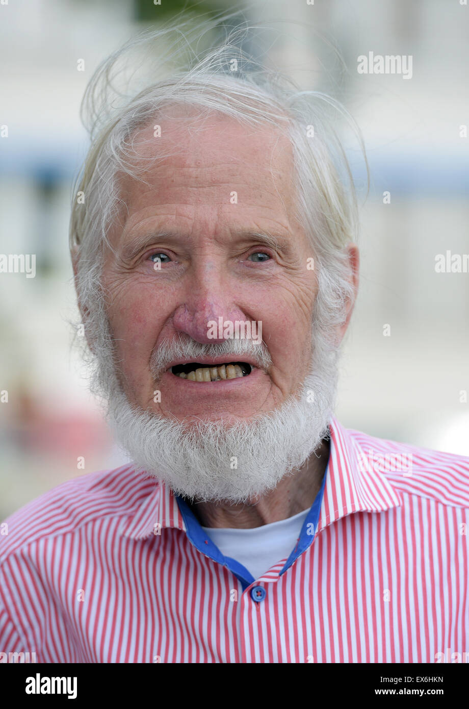 Berlin, Deutschland. 8. Juli 2015. Gründer der Organisation Cap Anamur ...