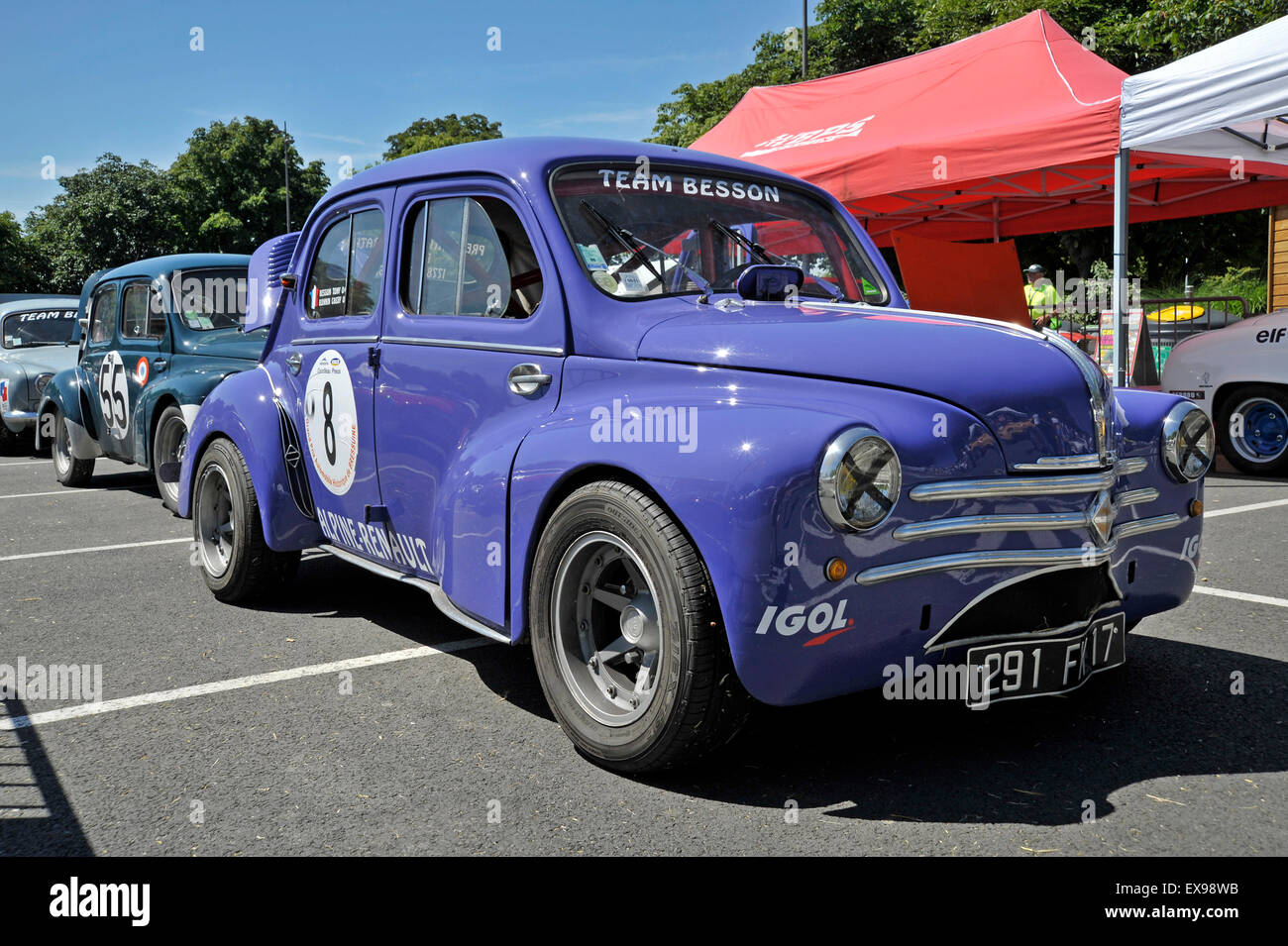 Renault 4cv -Fotos und -Bildmaterial in hoher Auflösung – Alamy