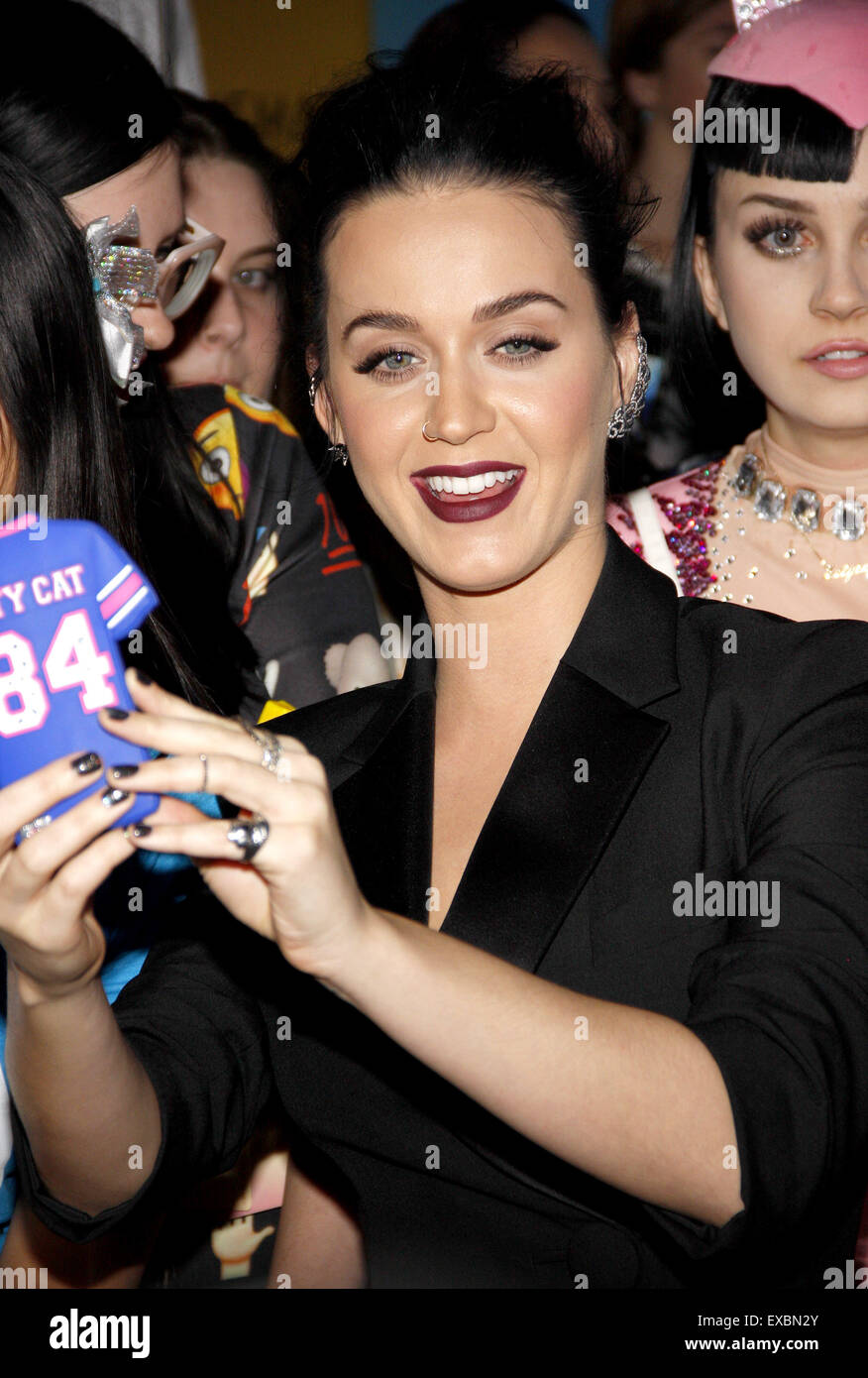 Katy Perry bei der World Premiere von EPIX "Katy Perry: The ...