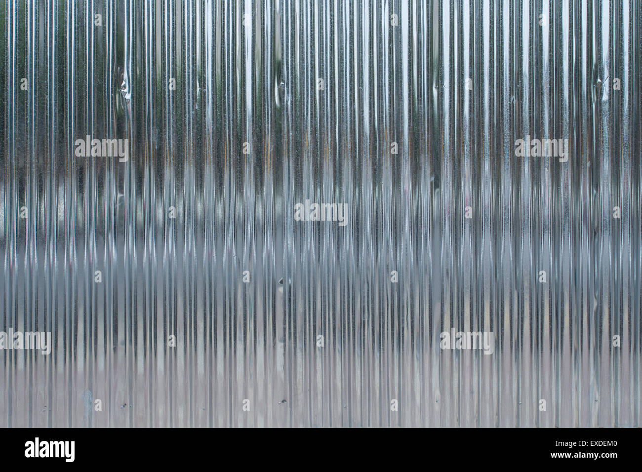 Zinc sheet metal -Fotos und -Bildmaterial in hoher Auflösung – Alamy