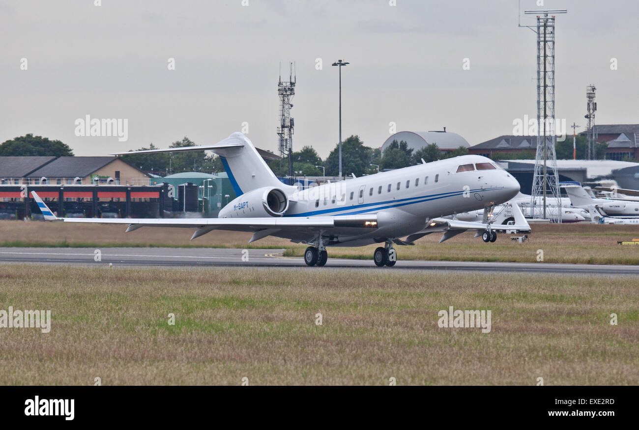 Saperto 900xp auf der piste -Fotos und -Bildmaterial in hoher Auflösung ...