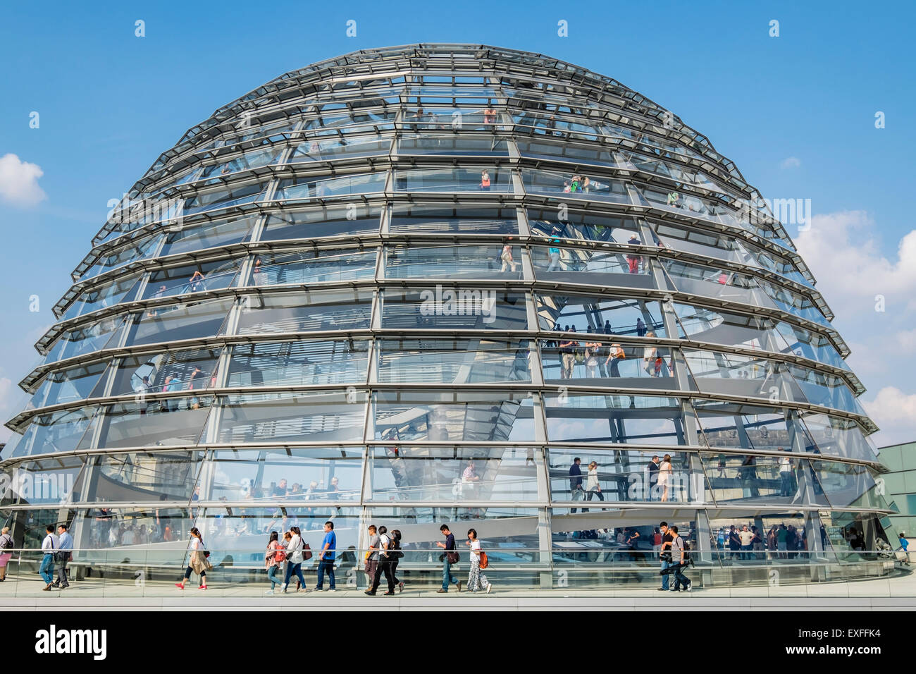Berlin reichstag kuppel -Fotos und -Bildmaterial in hoher Auflösung – Alamy