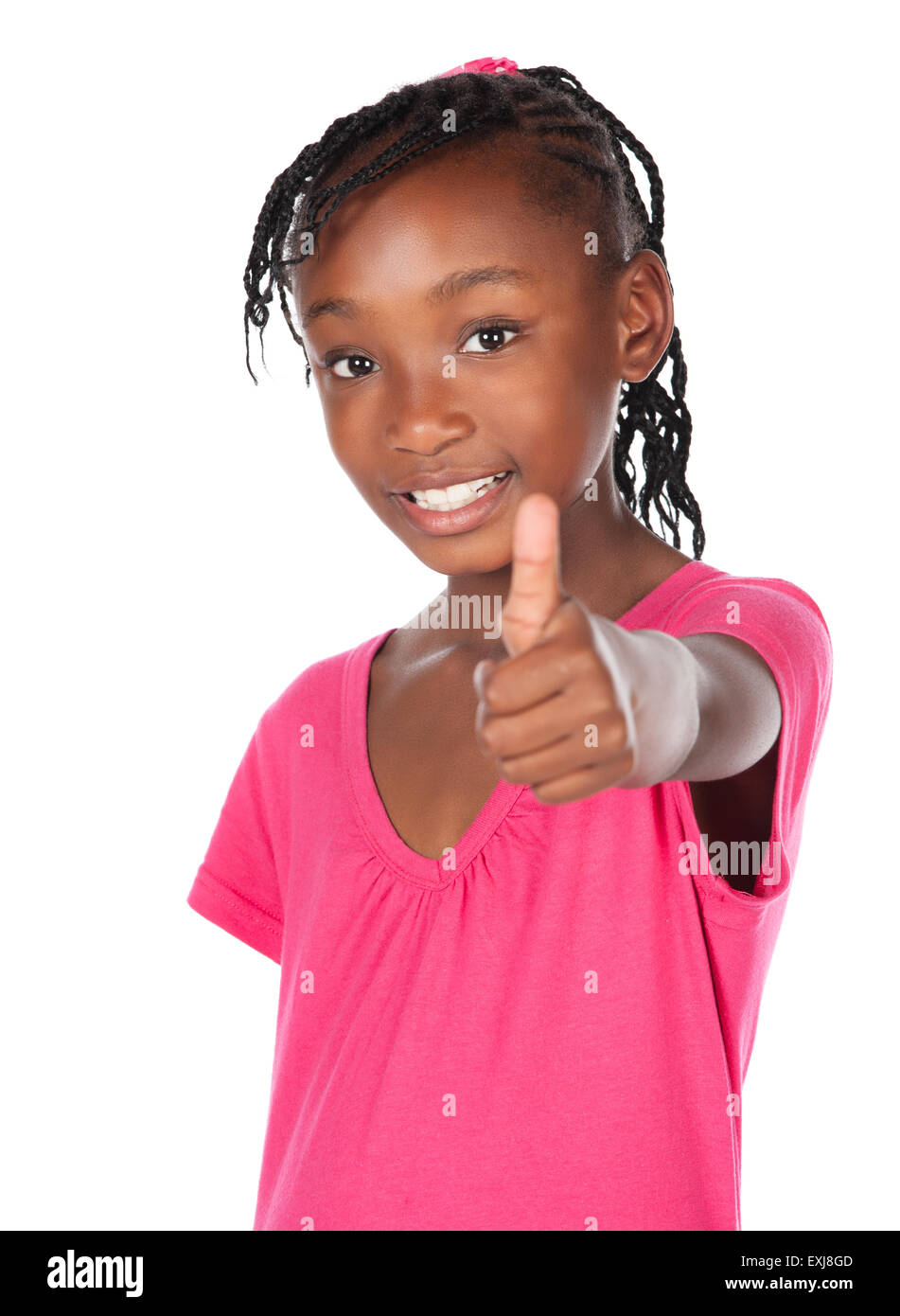 Entzückenden kleinen afrikanischen Kind mit Zöpfen trägt ein helles ...