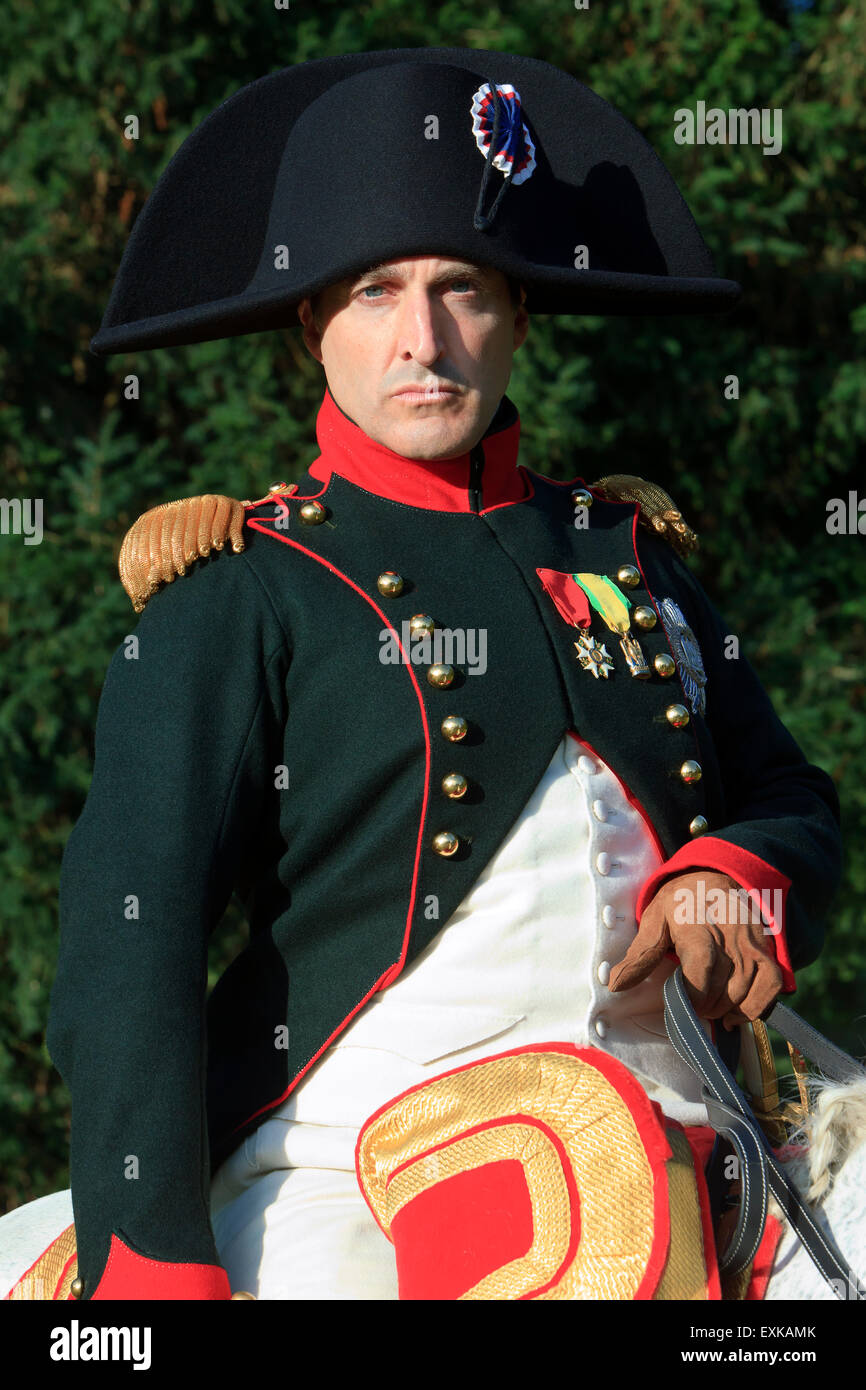 Napoleon Bonaparte (1769-1821) auf dem Pferd im Malmaison in Frankreich ...