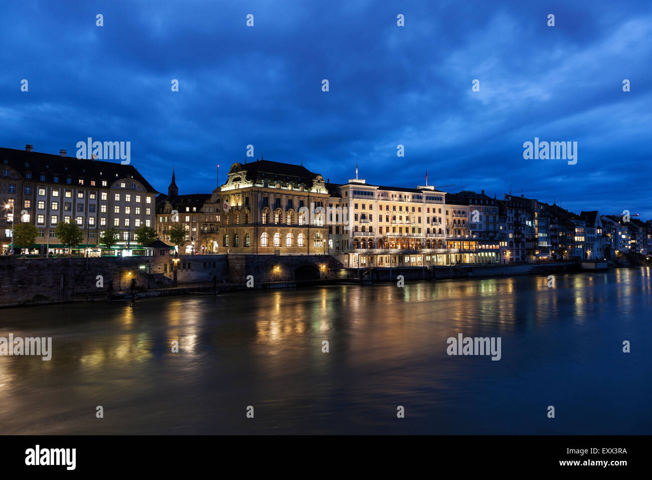 Berühmte sehenswürdigkeiten von basel -Fotos und -Bildmaterial in hoher ...