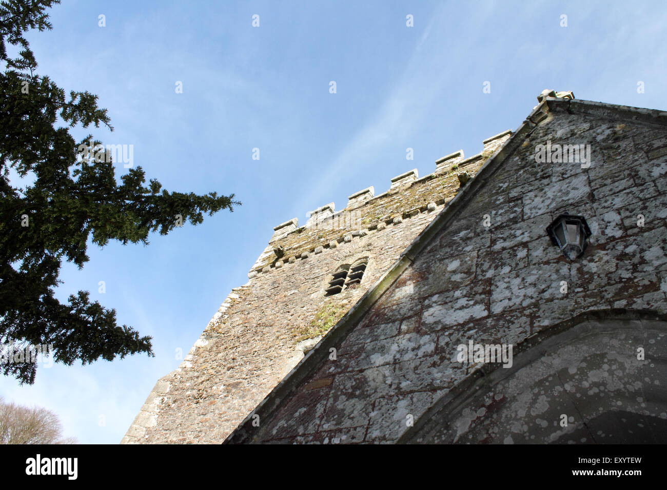 Heiliges st brynach nevern wales waliser -Fotos und -Bildmaterial in ...