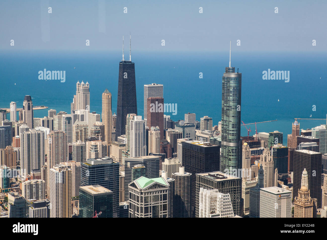 Chicago Skyline Panorama Luftbild mit Wolkenkratzern über Michigan-See ...