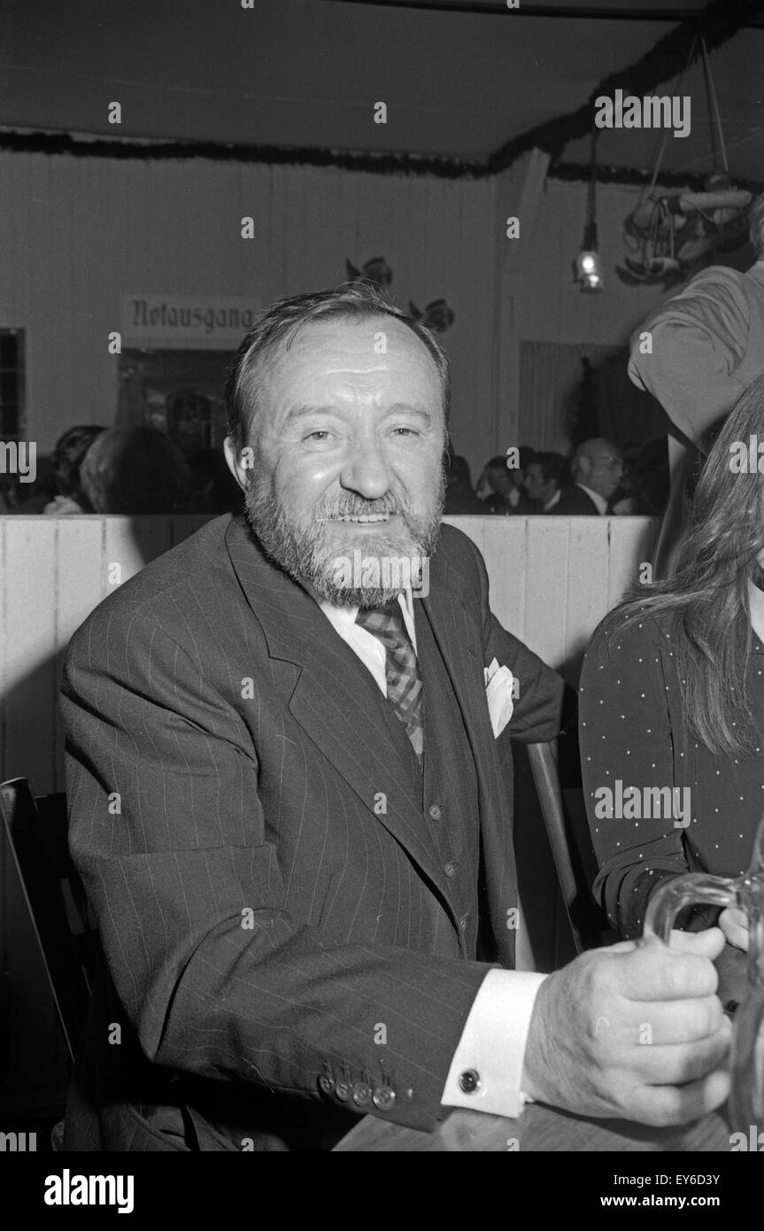 Siegfried lowitz -Fotos und -Bildmaterial in hoher Auflösung – Alamy