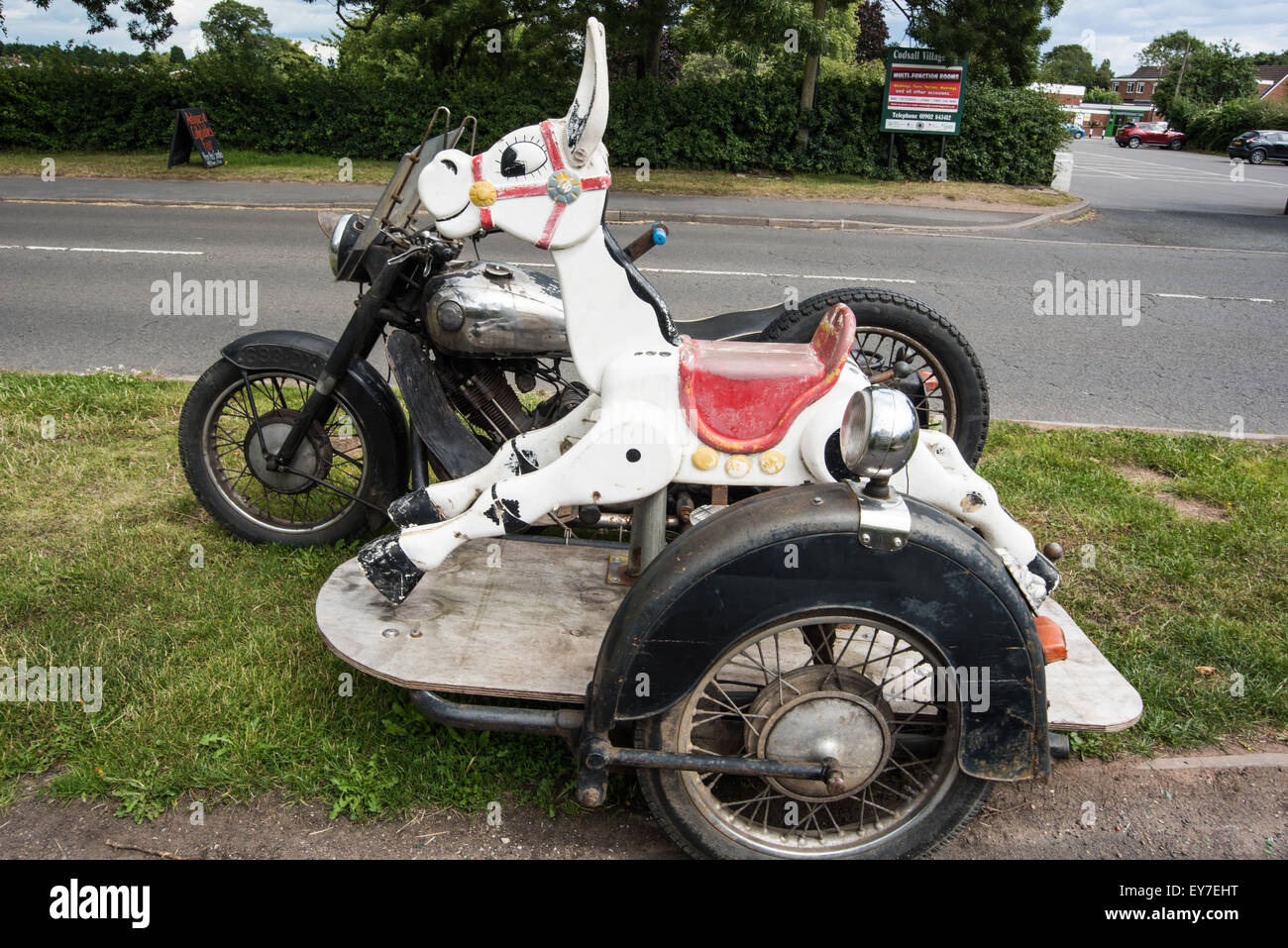 Motorbike with the sidecar -Fotos und -Bildmaterial in hoher Auflösung ...