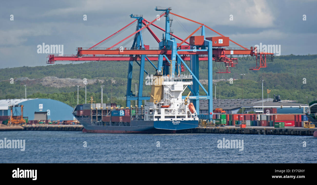 Göteborg-Port, Containerschiff; Gota-Fluss, Schweden Stockfotografie ...