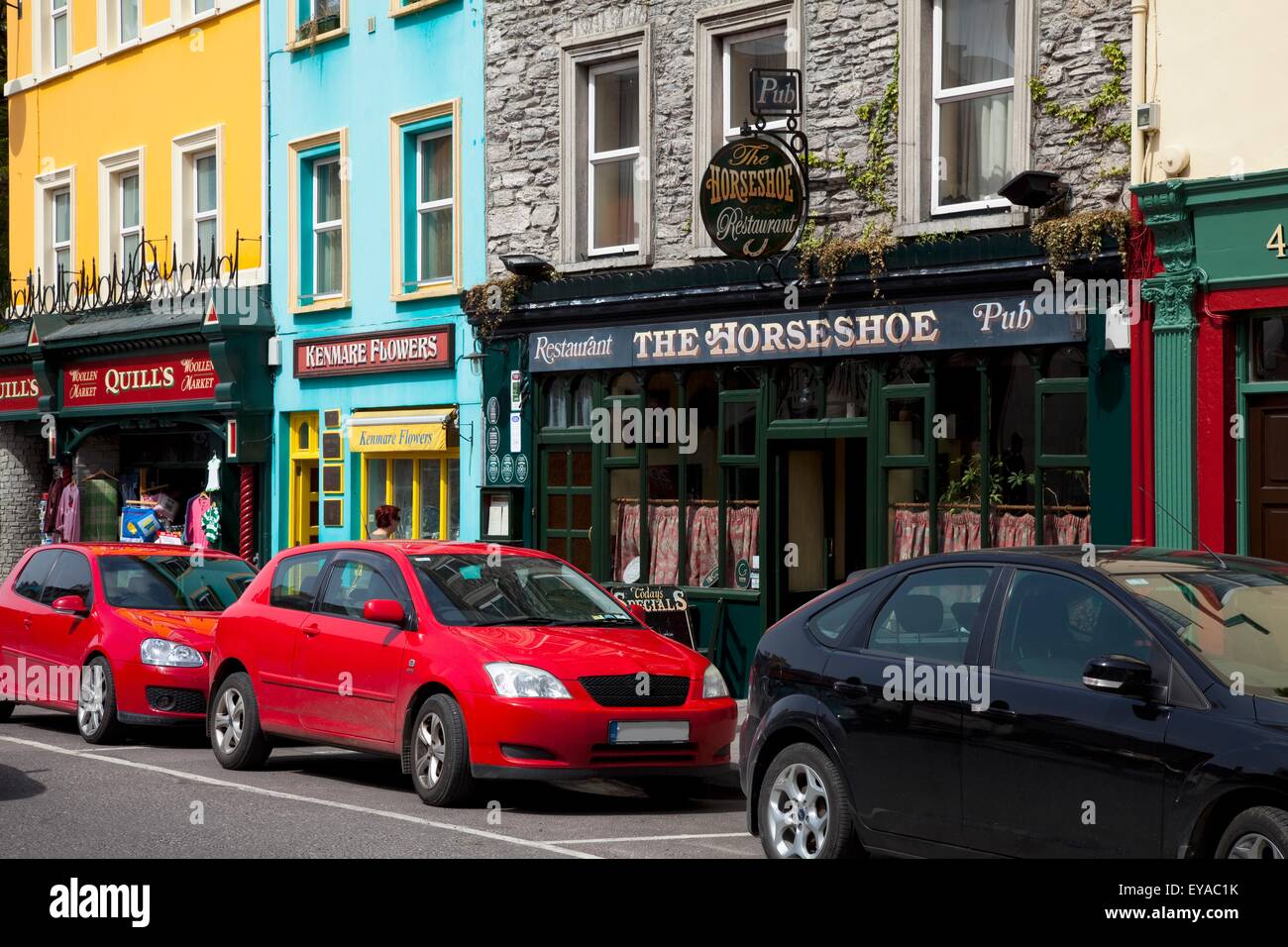 Road signs county kerry -Fotos und -Bildmaterial in hoher Auflösung – Alamy