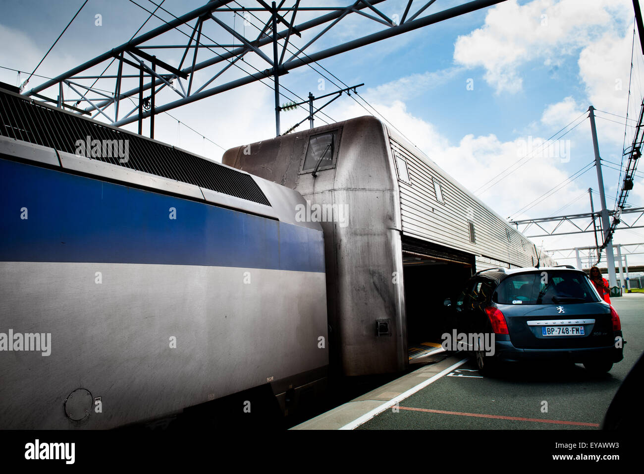 Le shuttle eurotunnel france -Fotos und -Bildmaterial in hoher ...