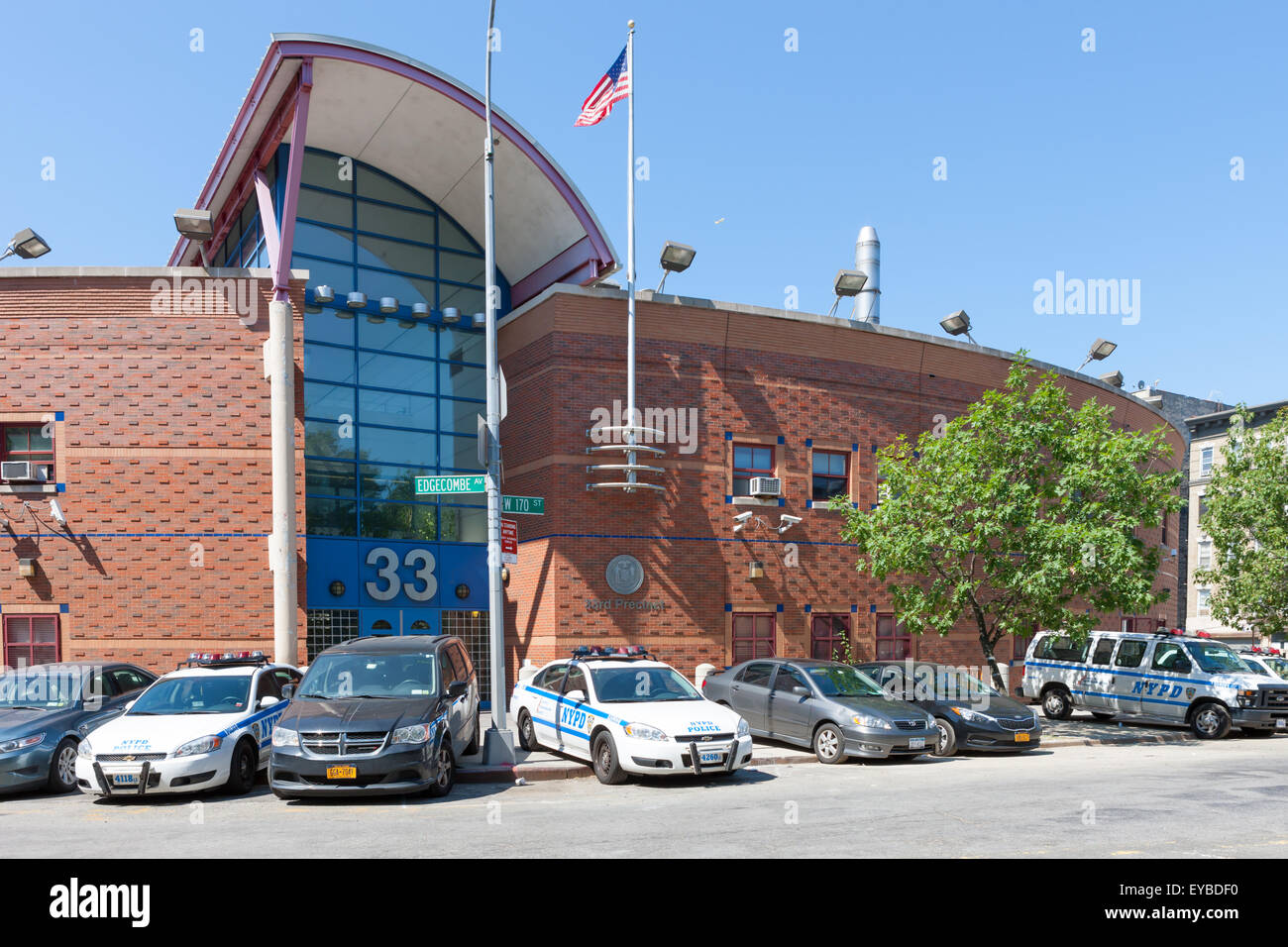 Das 33nd Precinct Haus in Washington Heights in New York City ...