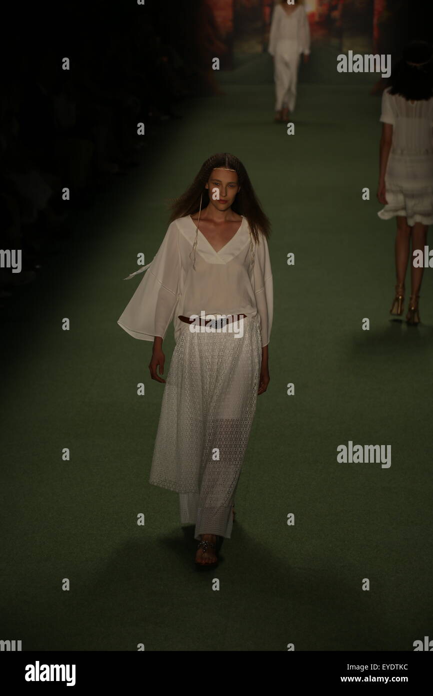 Modelabel Marc Cain präsentiert seine neueste Kollektion, 7. Juli 2015 ...