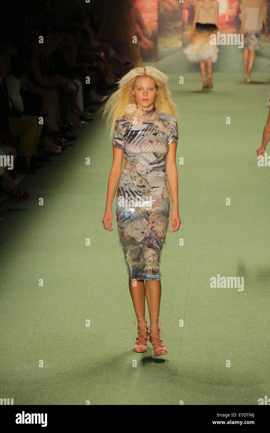 Modelabel Marc Cain präsentiert seine neueste Kollektion, 7. Juli 2015 ...