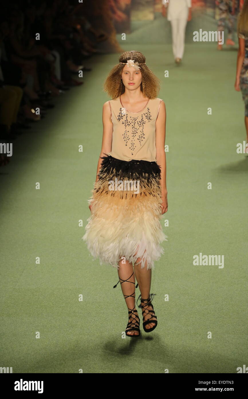 Modelabel Marc Cain präsentiert seine neueste Kollektion, 7. Juli 2015 ...