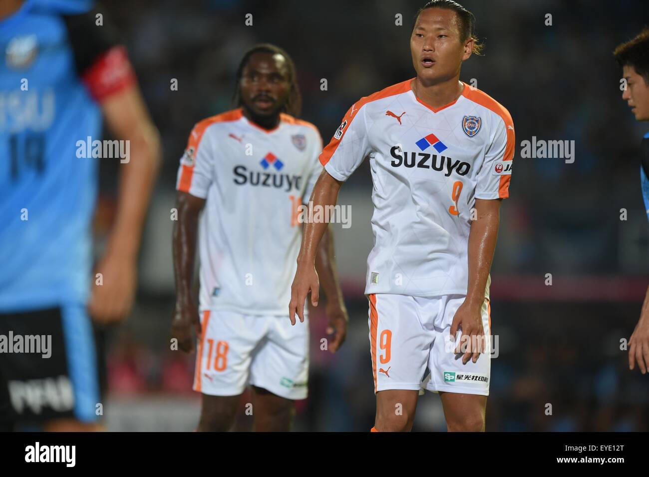 Kanagawa, Japan. 25. Juli 2015. Chong Tese (S-Pulse) Fußball: 2015 J1 ...