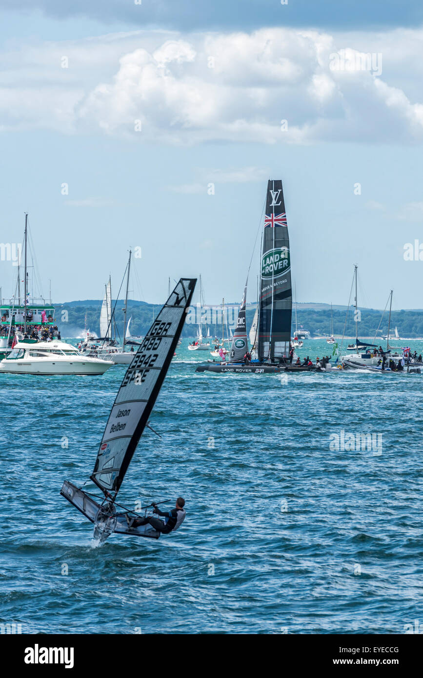 Land rover bar -Fotos und -Bildmaterial in hoher Auflösung – Alamy