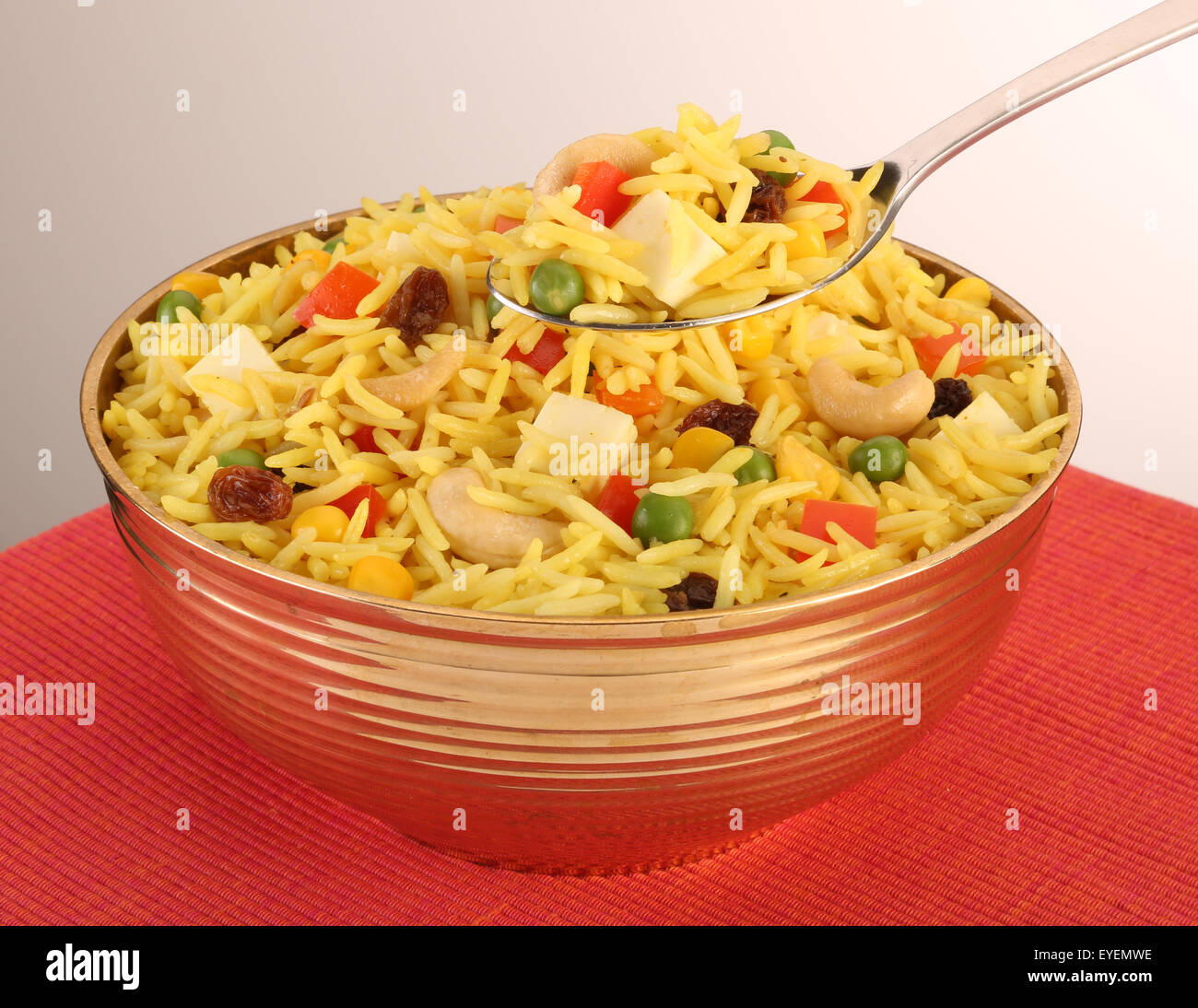 Indische horizontal -Fotos und -Bildmaterial in hoher Auflösung – Alamy