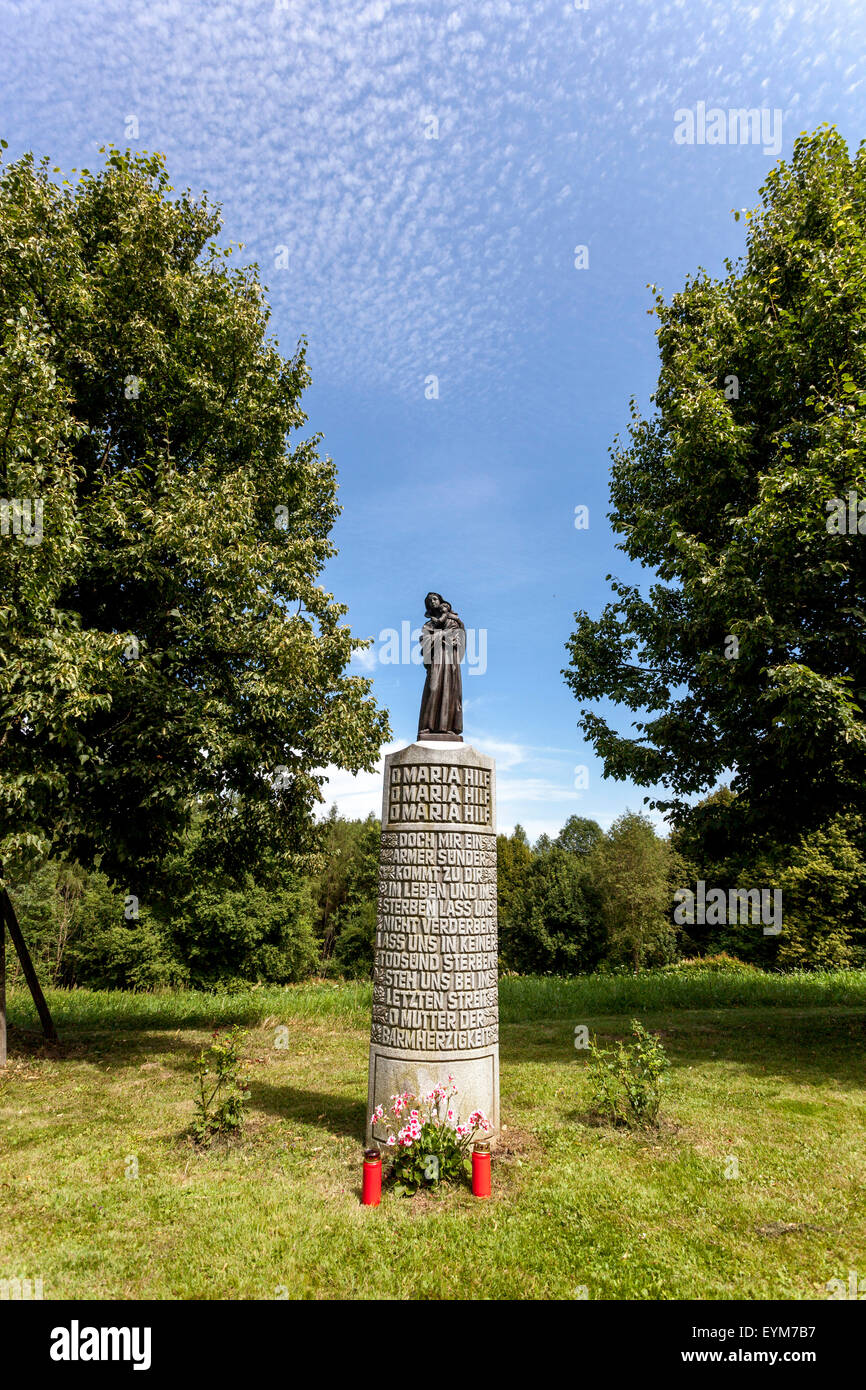 Marienstatue am Klosterberg. Passau, Niederbayern, Deutschland ...