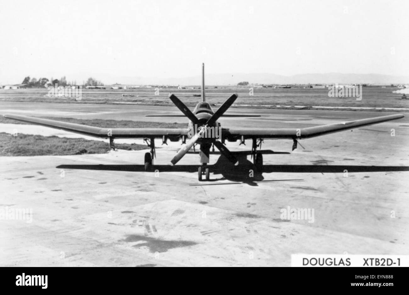 Douglas XTB2D-1 Skypirate: Der Douglas XTB2D-1 Skypirate, ein ...