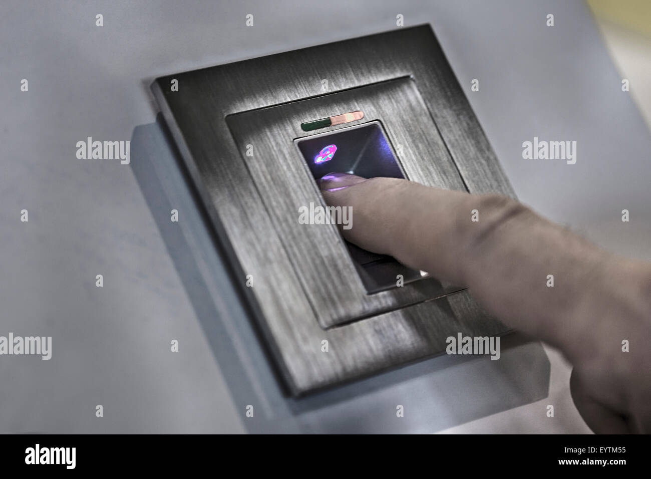 Fingerabdruck sensor -Fotos und -Bildmaterial in hoher Auflösung – Alamy