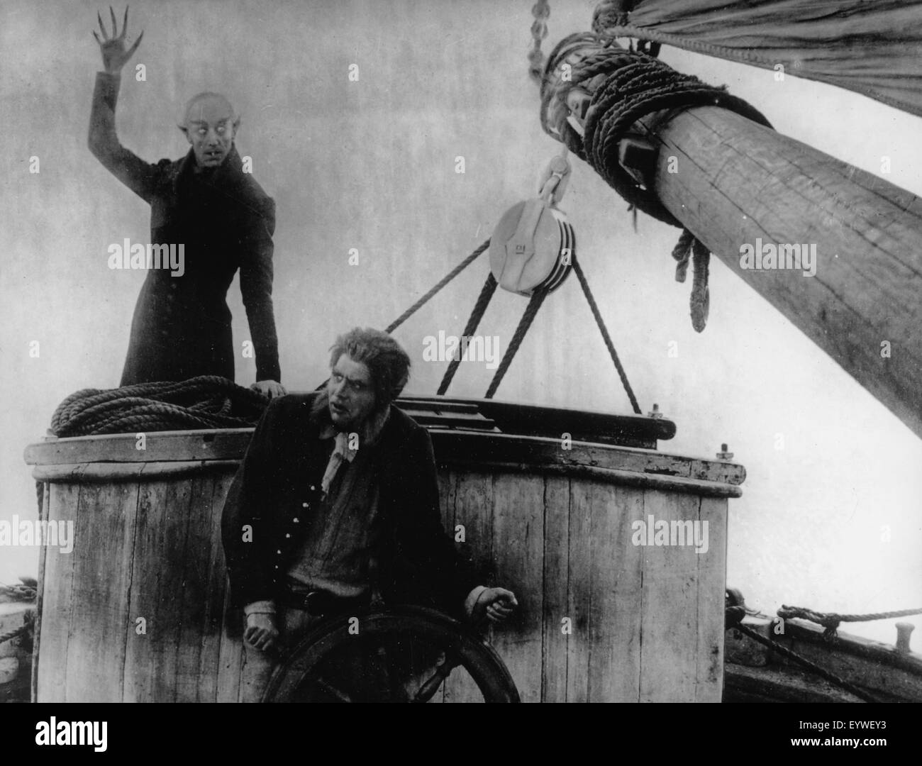 Nosferatu, eine Symphonie des Grauens Nosferatu, eine Symphonie des ...