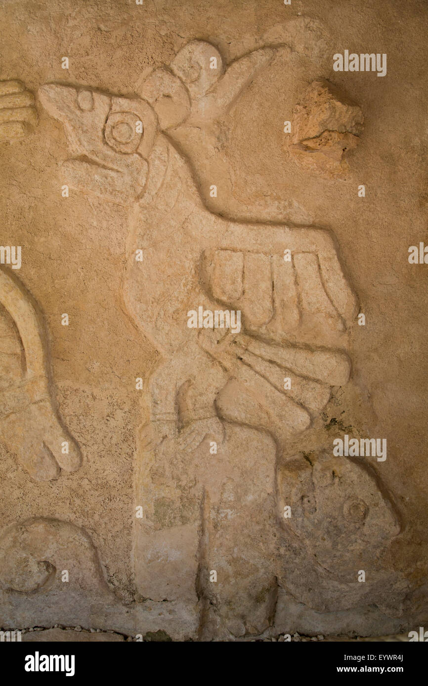 Figuren der Stuck Relief, Castillo de Kukulcan, Mayapan, Maya ...