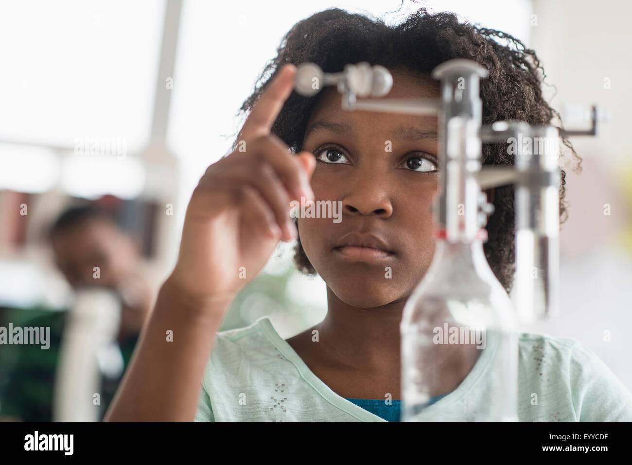 Wissenschaftliches experimentierlabor -Fotos und -Bildmaterial in hoher ...