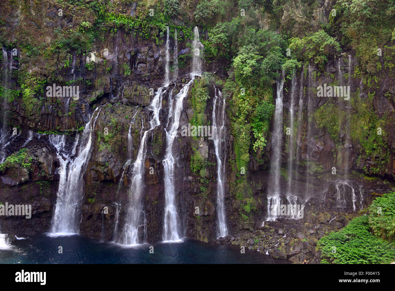 Cascade De La Grande Schlucht, Reunion, Grand Galet Stockfotografie - Alamy