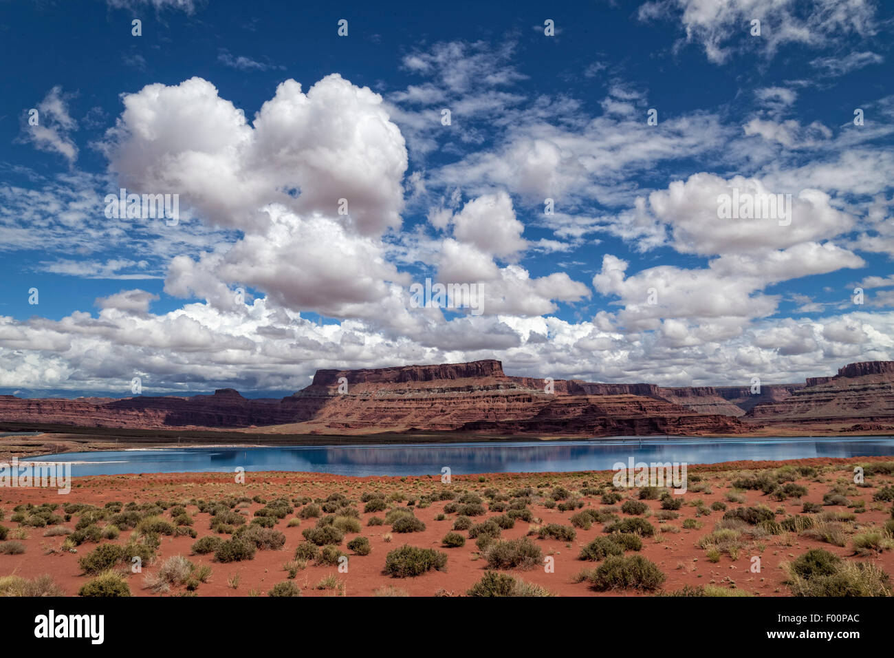 Pottasche oder Kaliumchlorid Verdunstung Teiche - Moab, Utah ...