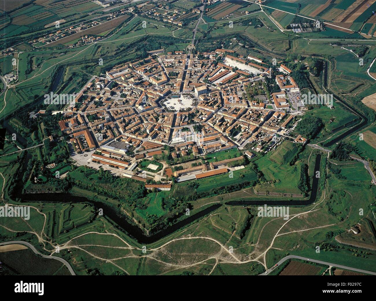 Luftaufnahme von Palmanova - Provinz Udine, Friaul-Julisch Venetien Region, Italien ...