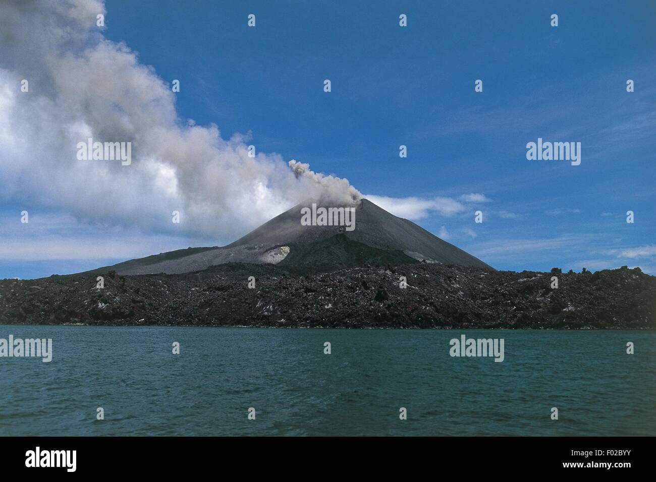 Indonesien - Insel Java - Krakatau Vulkan. Anak Krakatau ...