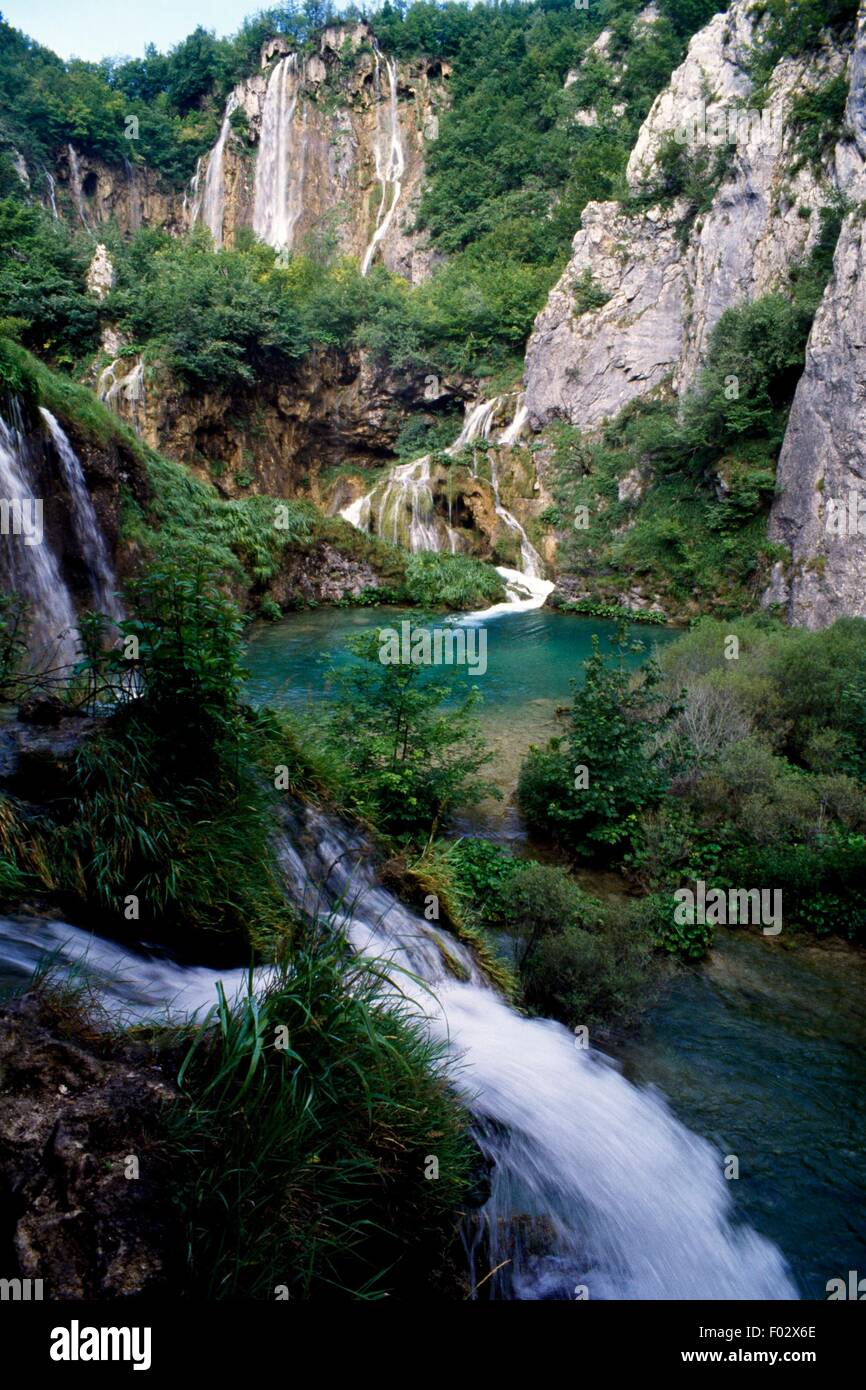 Wasserfall, Nationalpark Plitvicer Seen (Nacionalni Park Plitvicka Jezera, UNESCO-Weltkulturerbe ...