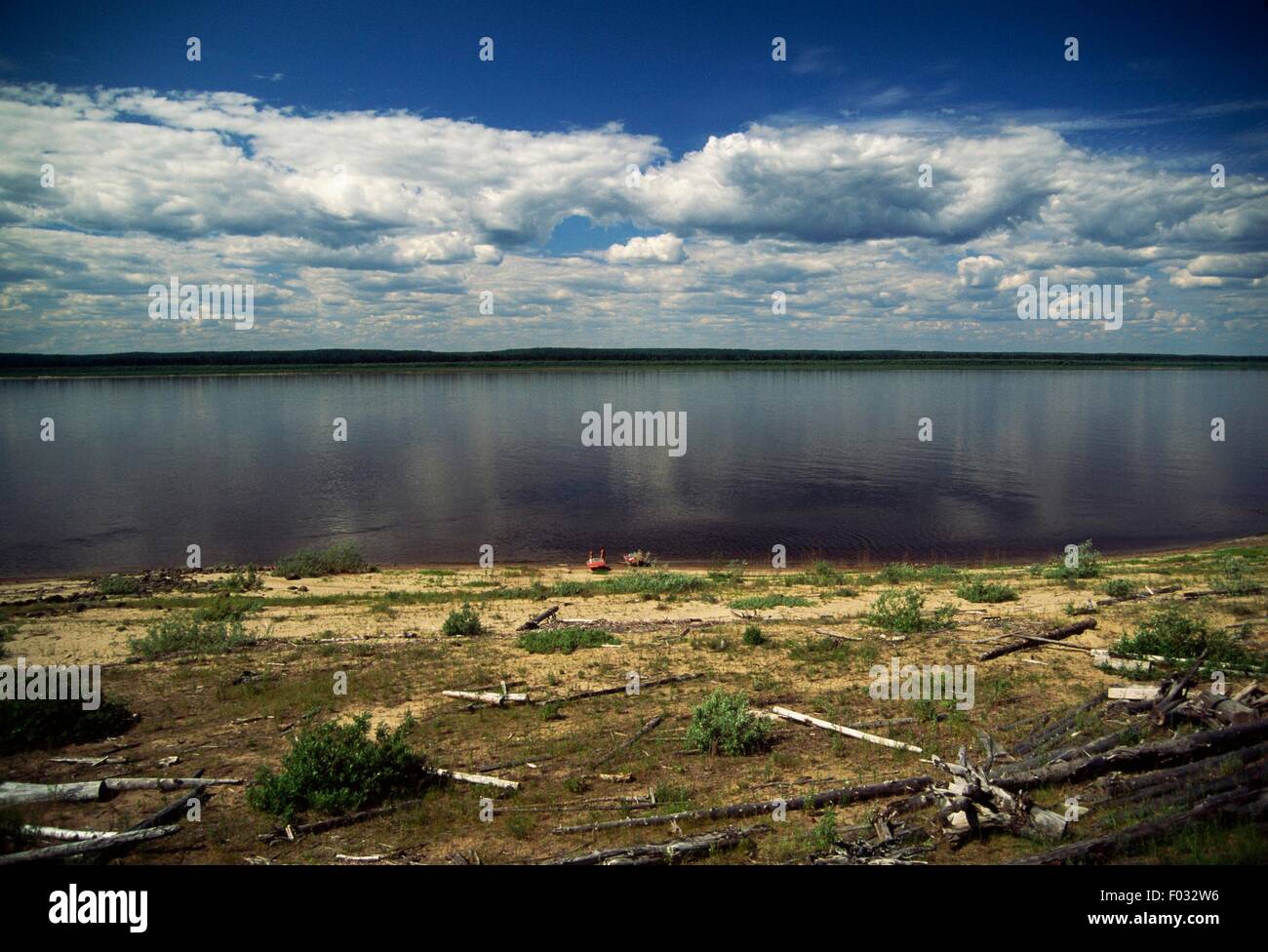 Jenissei fluss sibirien -Fotos und -Bildmaterial in hoher Auflösung – Alamy