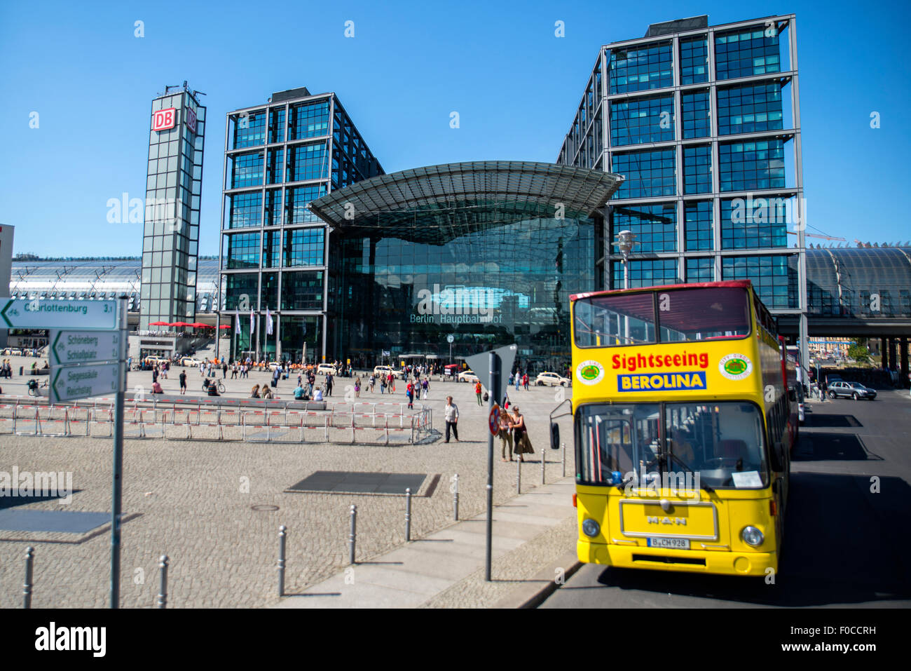 Berliner touristenbus -Fotos und -Bildmaterial in hoher Auflösung – Alamy
