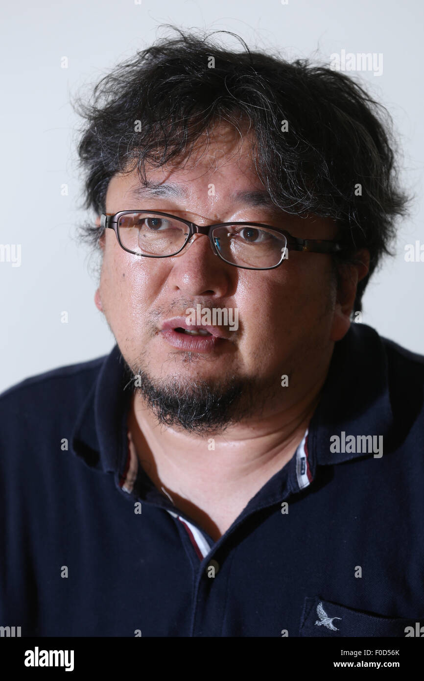 Regisseur Shinji Higuchi spricht in einem Interview in Tokio, 31. Juli ...