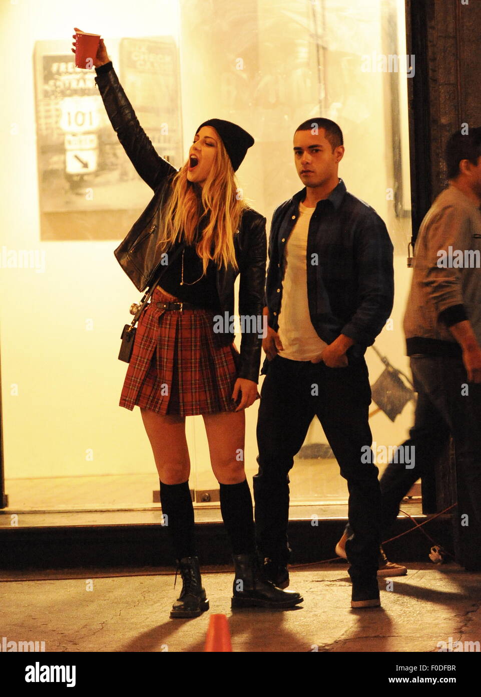 Supergirl melissa benoist -Fotos und -Bildmaterial in hoher Auflösung ...