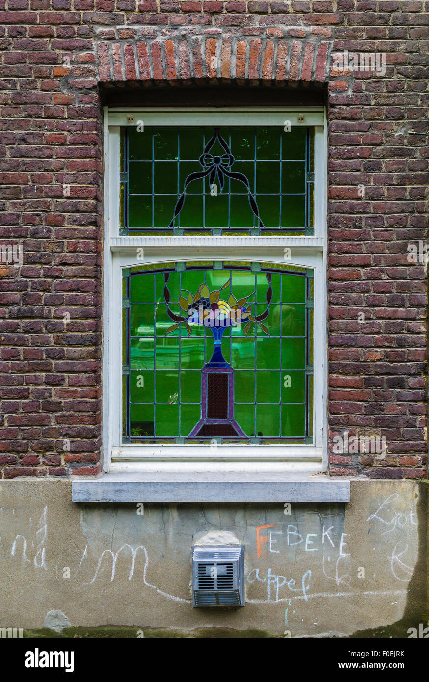 Jugendstil fenster -Fotos und -Bildmaterial in hoher Auflösung – Alamy