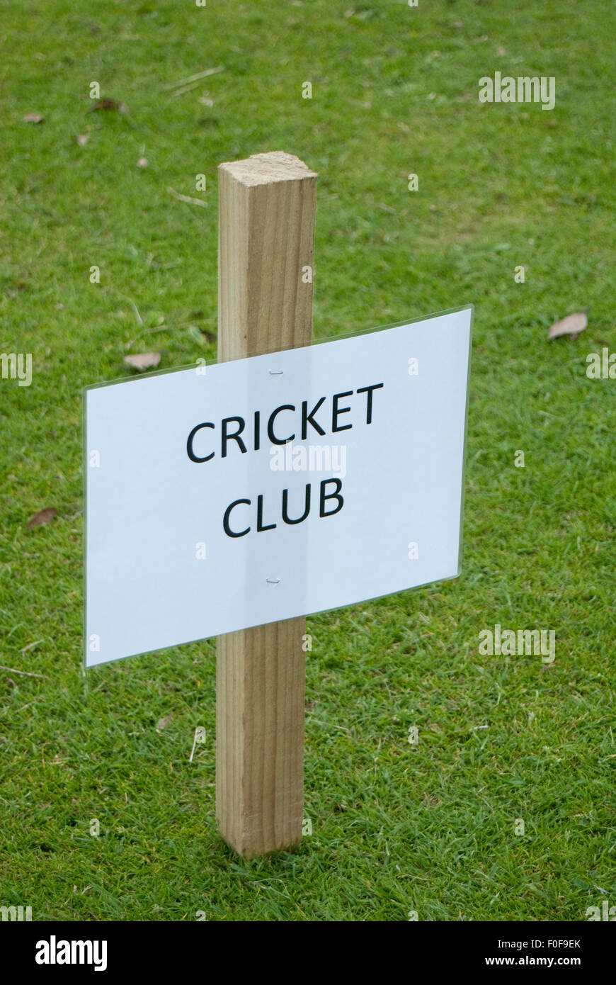 Chesterfield cricket club -Fotos und -Bildmaterial in hoher Auflösung ...