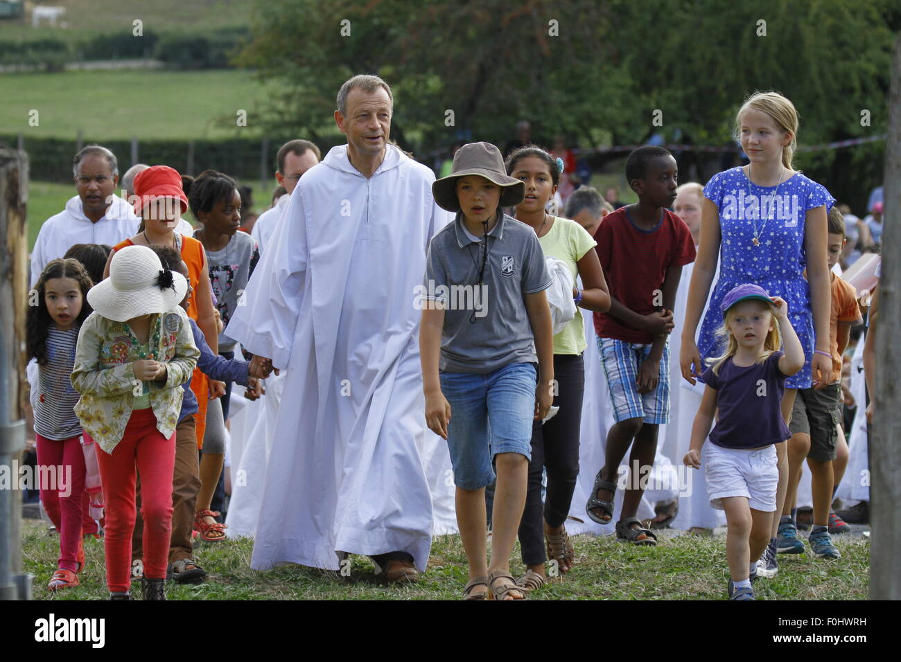 Taizé, Frankreich. 16. August 2015. Frère Alois, Prior der Communauté ...