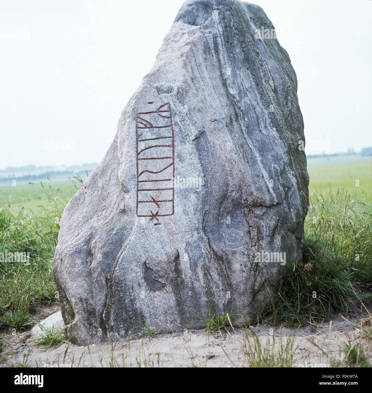 Wikinger runenstein -Fotos und -Bildmaterial in hoher Auflösung – Alamy
