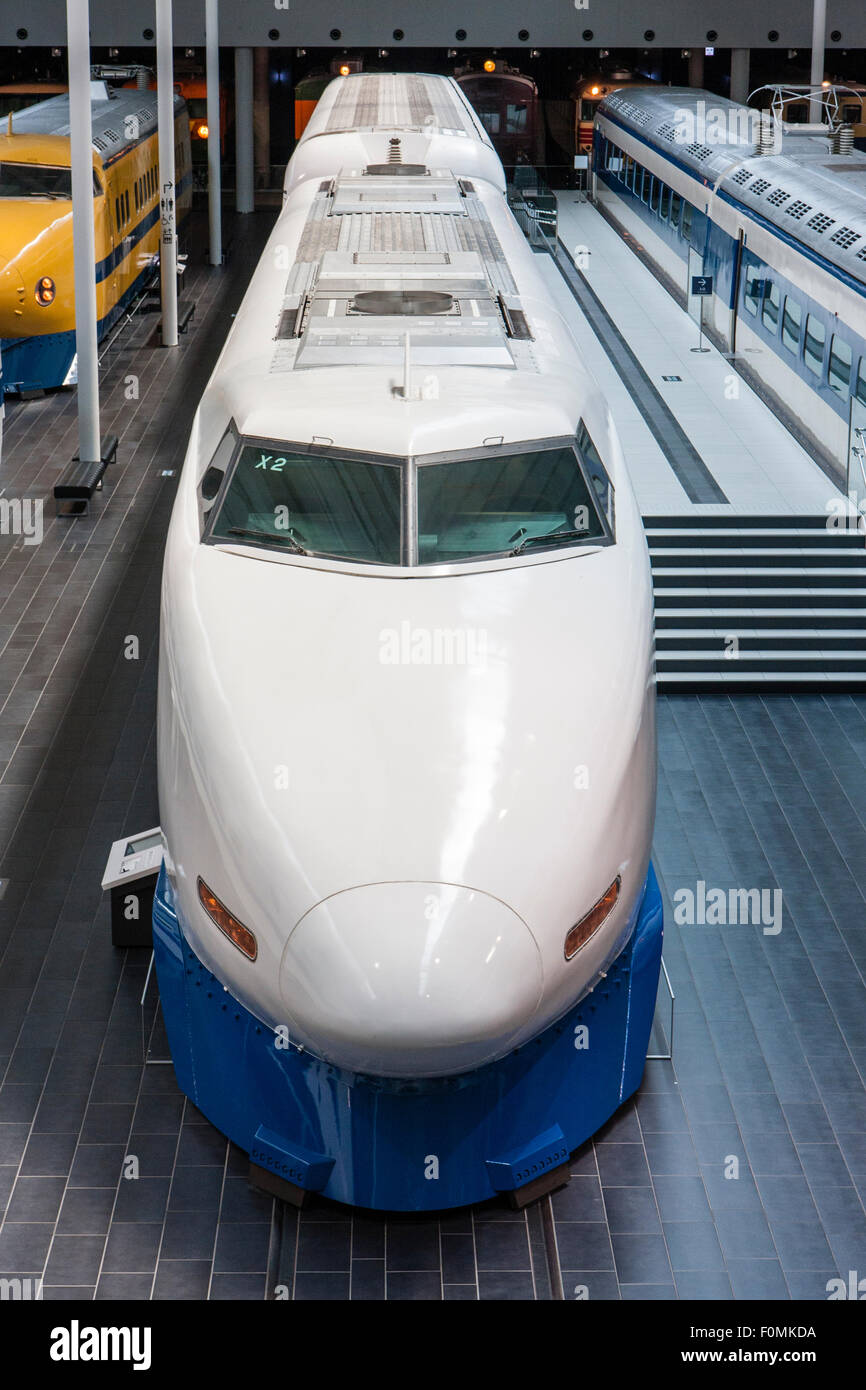 100 series shinkansen -Fotos und -Bildmaterial in hoher Auflösung – Alamy