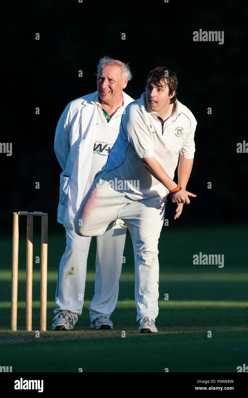 Schiedsrichter cricket -Fotos und -Bildmaterial in hoher Auflösung – Alamy