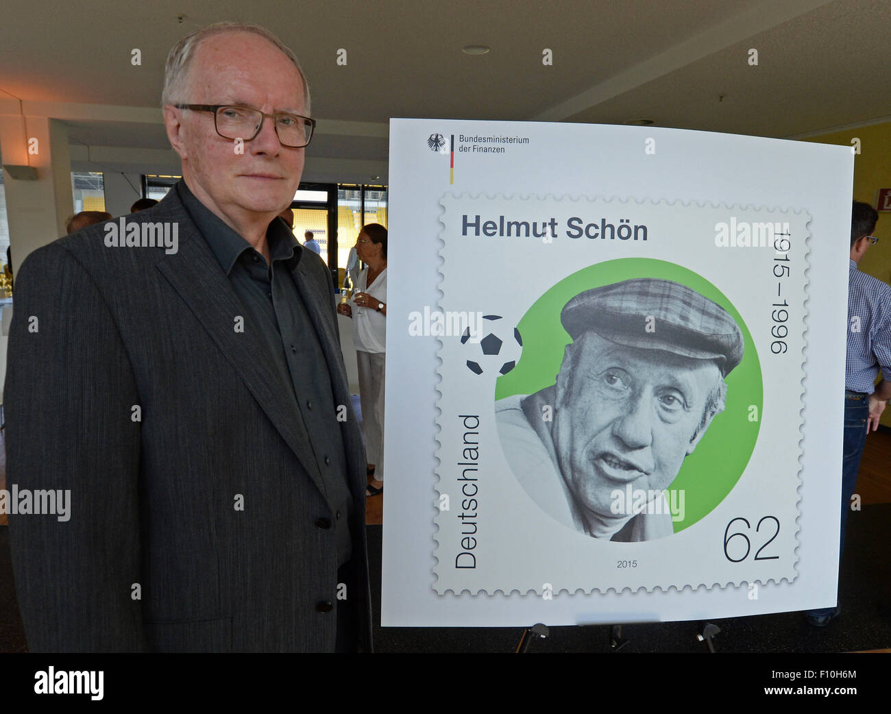 Stephan Schoen, Sohn des ehemaligen deutschen national Soccer Trainer ...