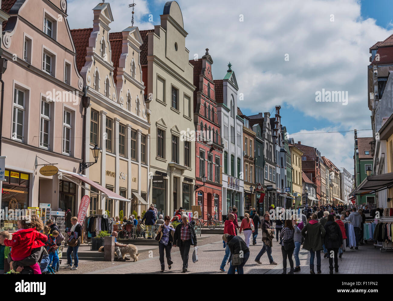 Fußgängerzone, Stadt Wismar, Mecklenburg-Western Pomerania, Deutschland ...
