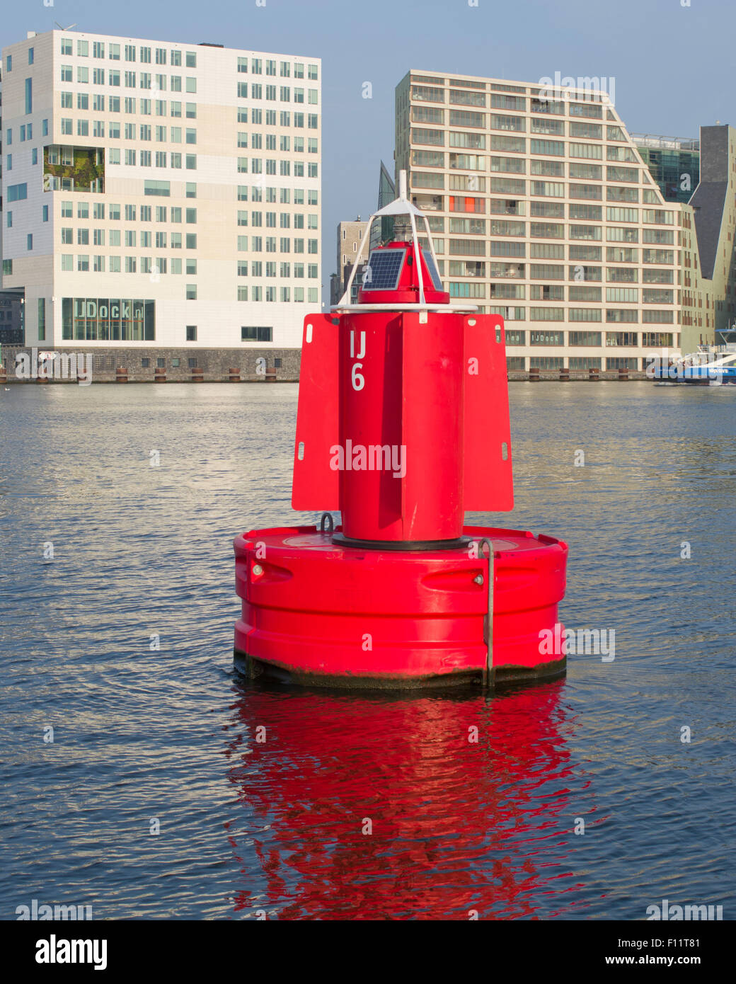 Port hand -Fotos und -Bildmaterial in hoher Auflösung – Alamy