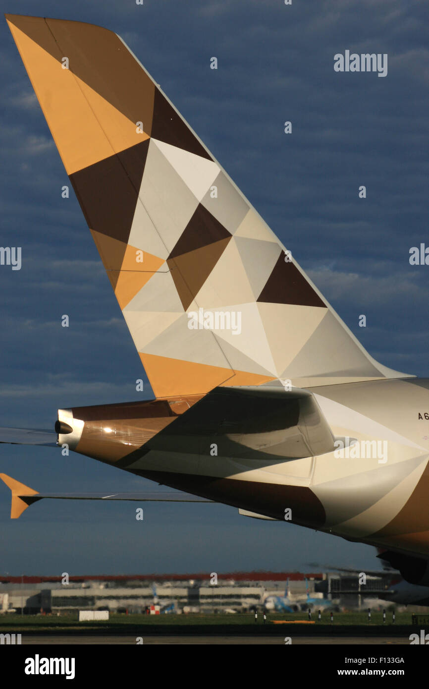 Fliege etihad -Fotos und -Bildmaterial in hoher Auflösung – Alamy