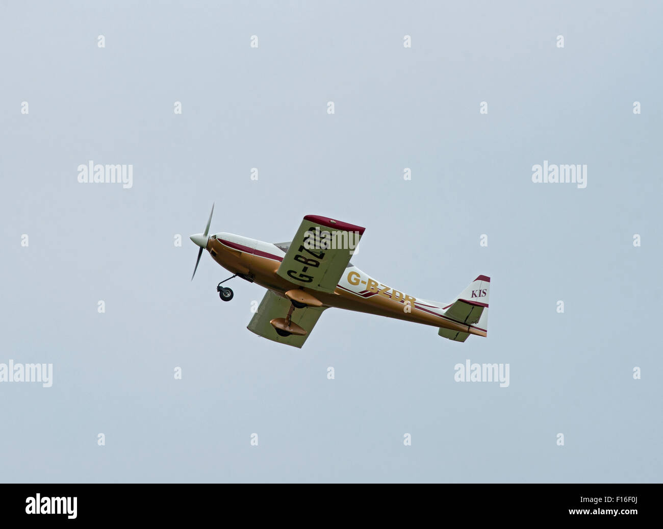 Tri-R KIS TR-1 (G-BZDR) Kit Build leichten Single Prop Flugzeug ...